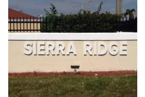 Sierra Ridge Townhouses For sale - Miami Real Estate