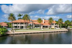 Coral Key Villas Homes For Sale in Lighthouse Point